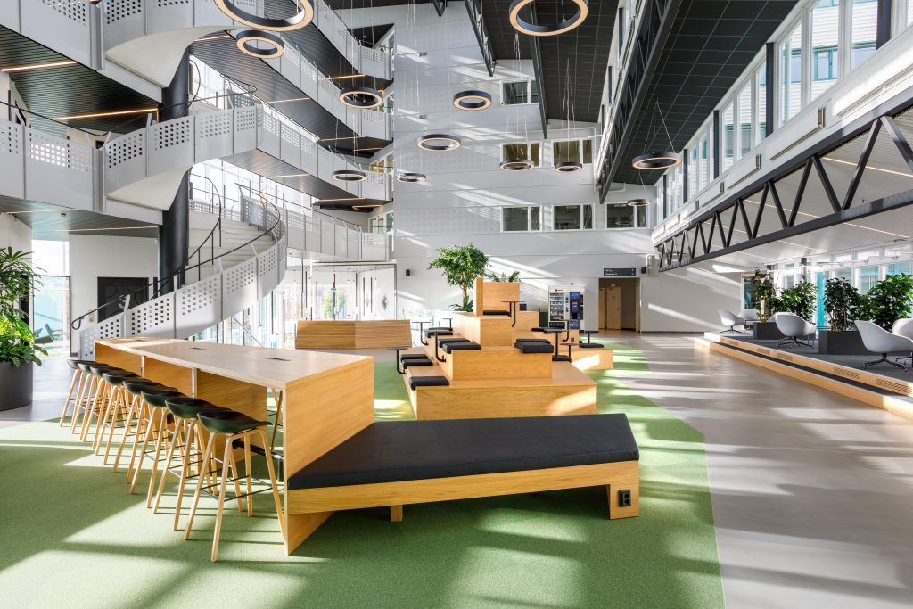 Fastpartner - Vi äger, förvaltar & utvecklar kommersiella fastigheter