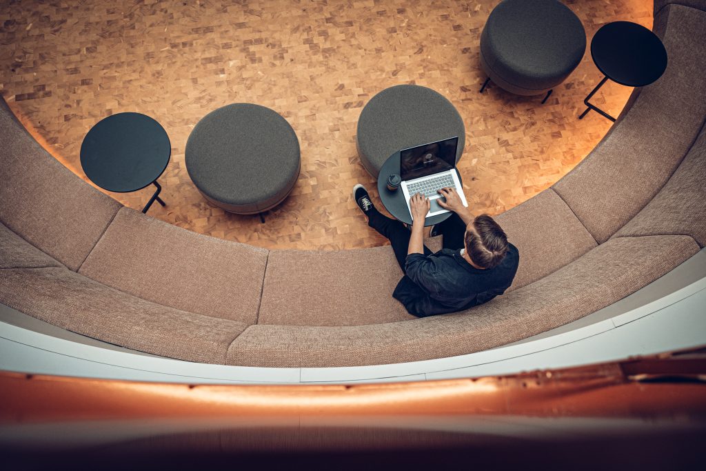 Fastpartner - Vi äger, förvaltar & utvecklar kommersiella fastigheter